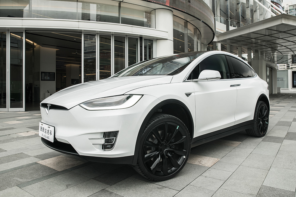 这次选择带翅膀的SUV！特斯拉Model X 90D到店鉴赏澳康达名车广场